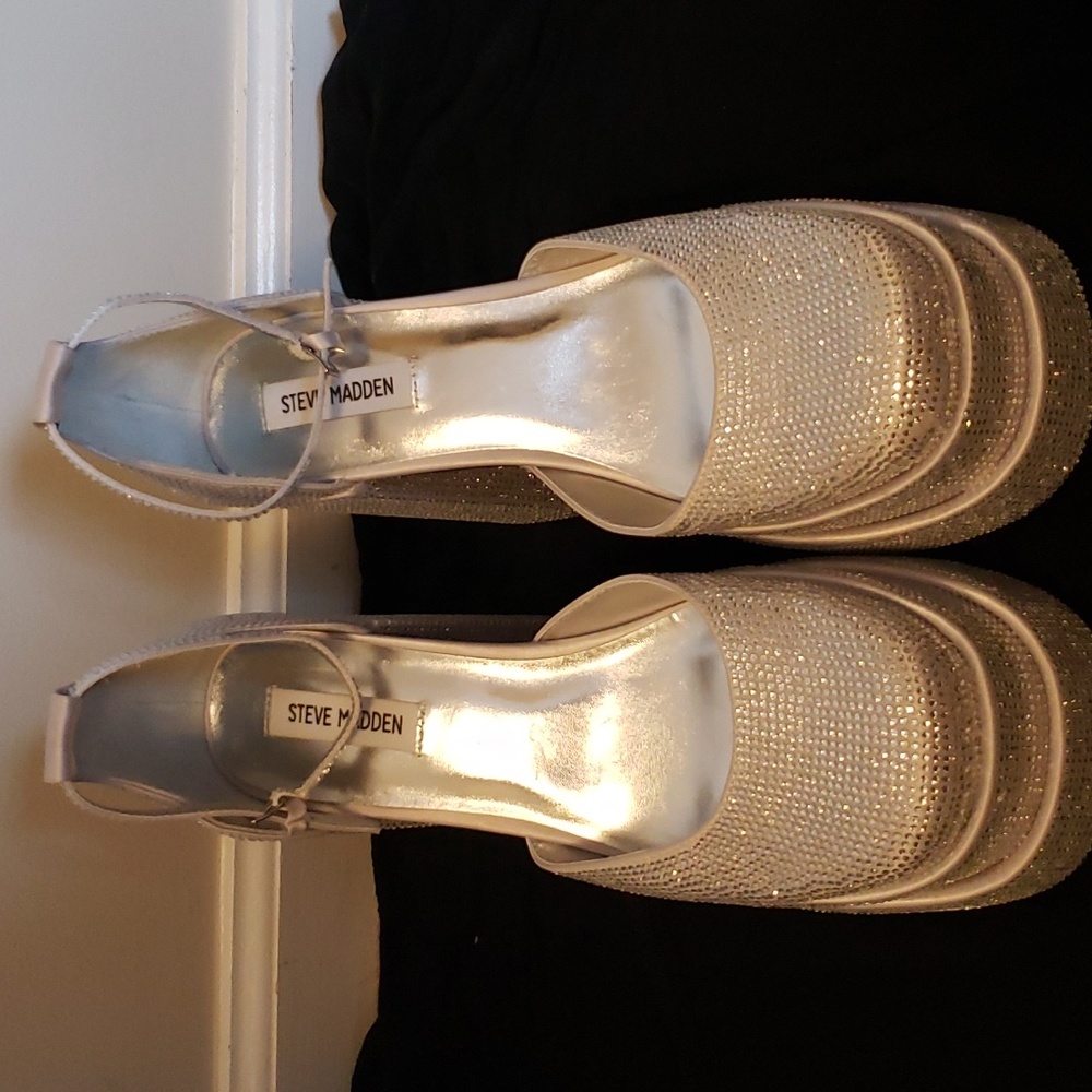 Steve Madden "Charlize" Rhinestone Platform Shoes **N… - Gem